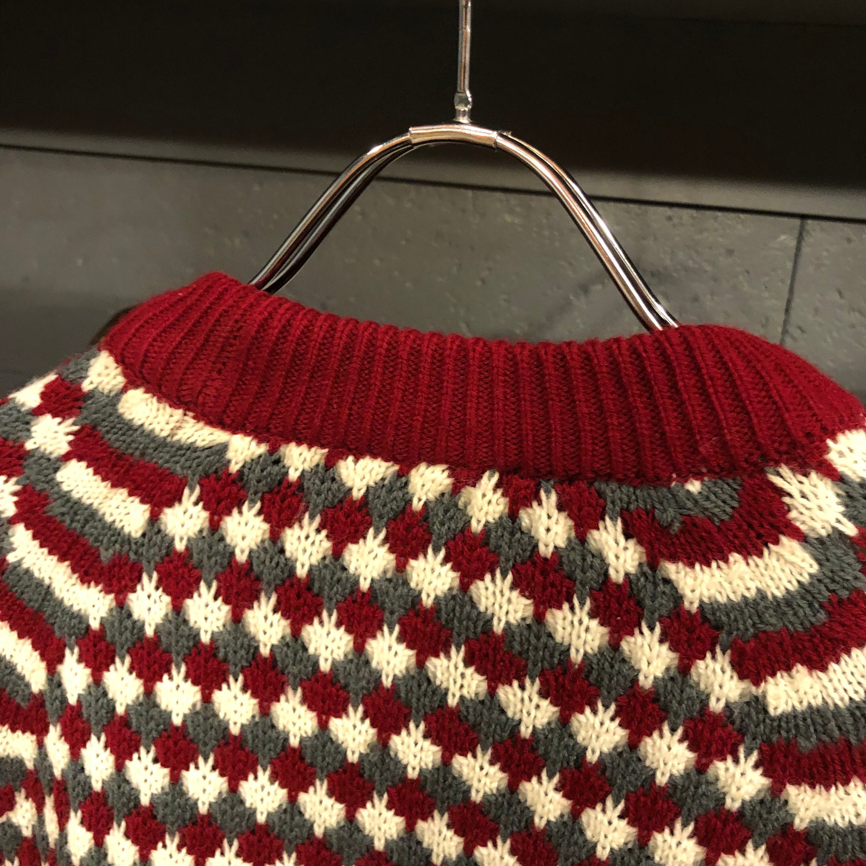 KEEN MAN Acrylic Knit Sweater | VOSTOK