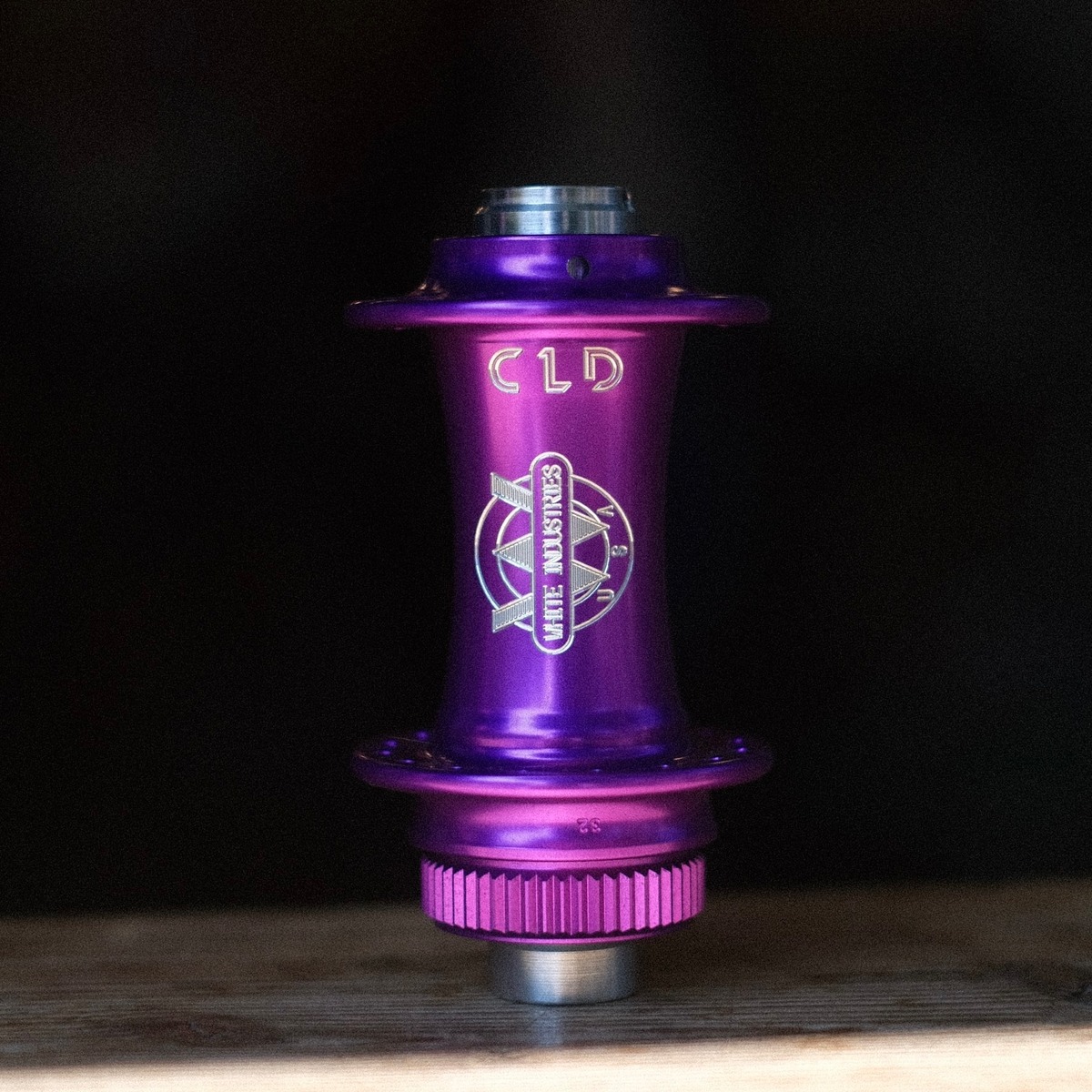 【WHITE INDUSTRIES】CLD FRONT HUB (PURPLE/12mmThru/DISC) | Humhumhug ...