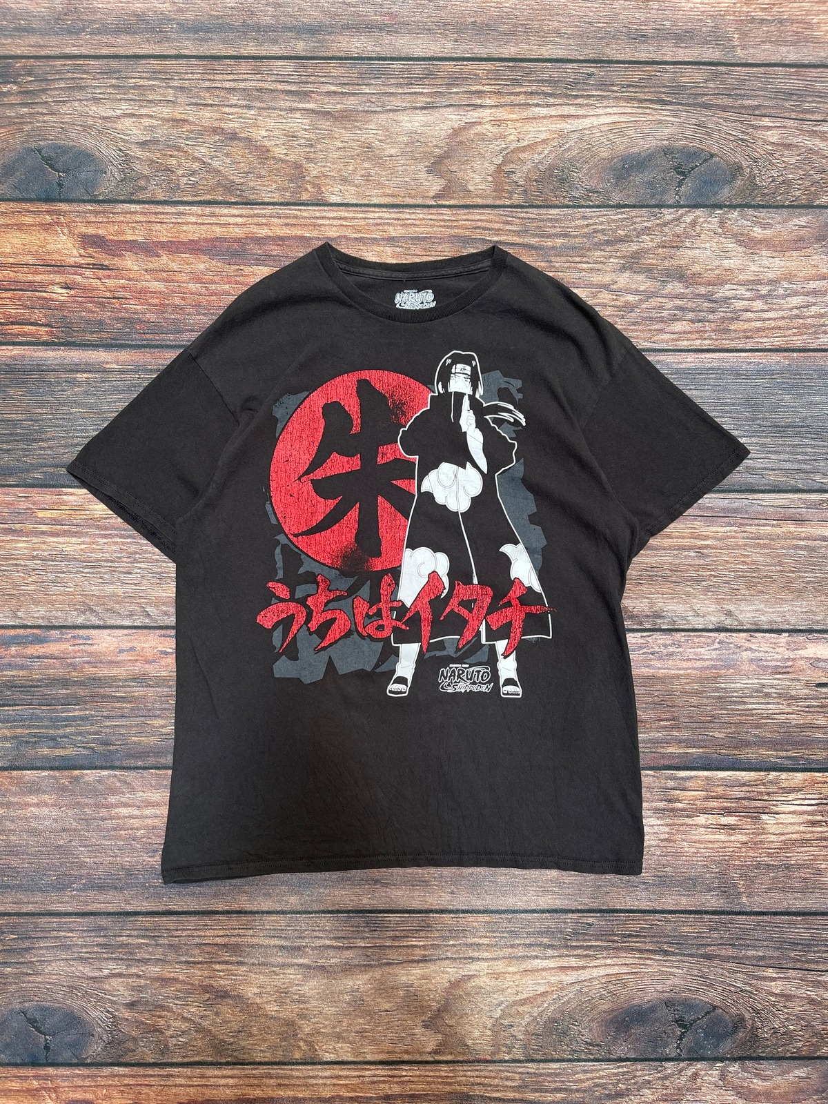 【公式 うちはイタチ】 NARUTO ナルト 暁 うちはイタチ キャラクターTシャツ | 古着屋DIGDIG