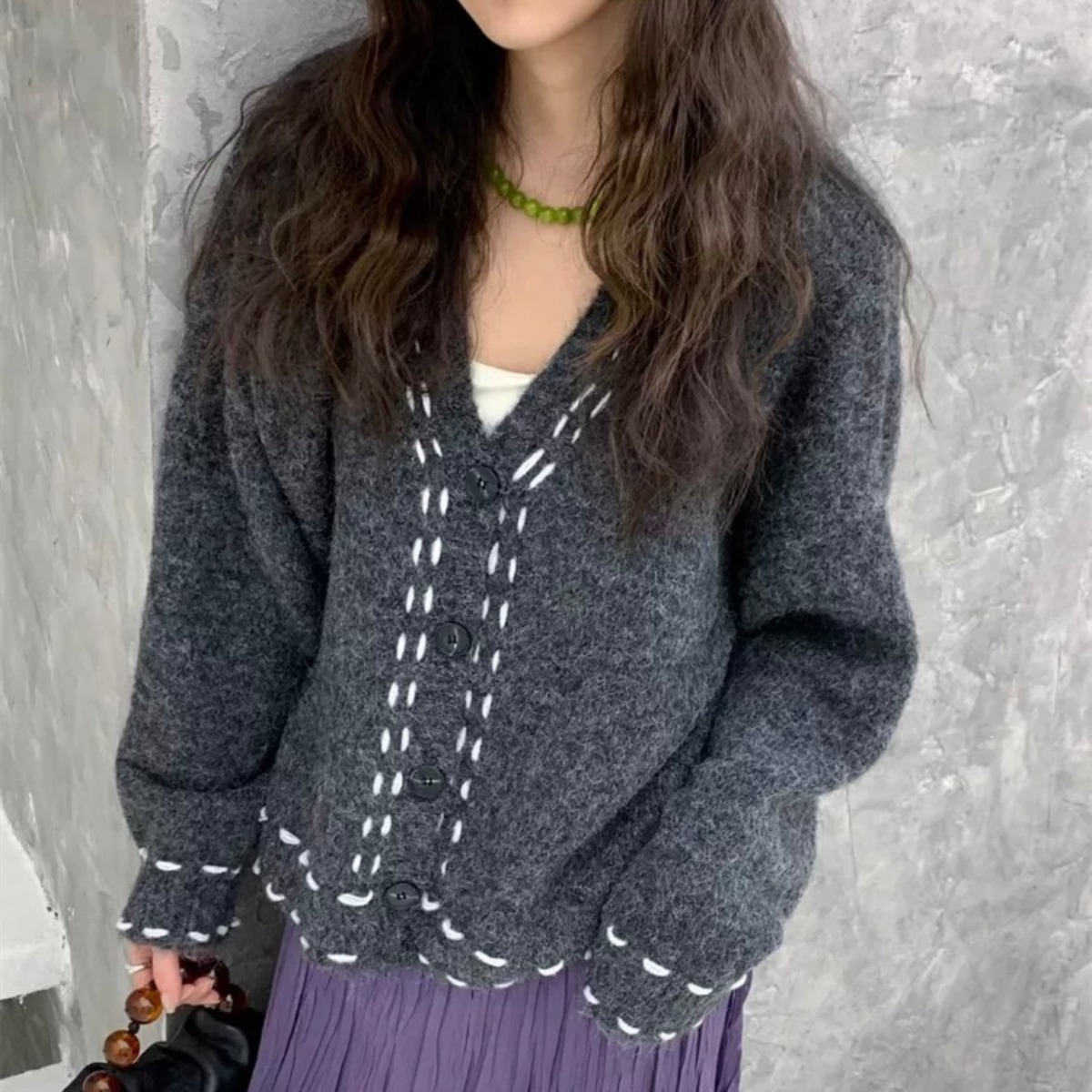 Stitched Wool Cardigan | Molabella