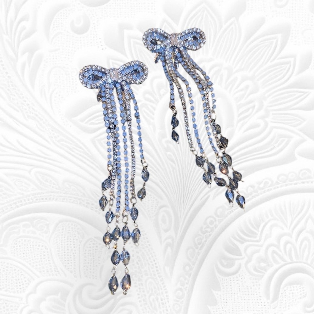 TP060 ピュアブルーリボンジルコニアビーズピアス | Mercieve