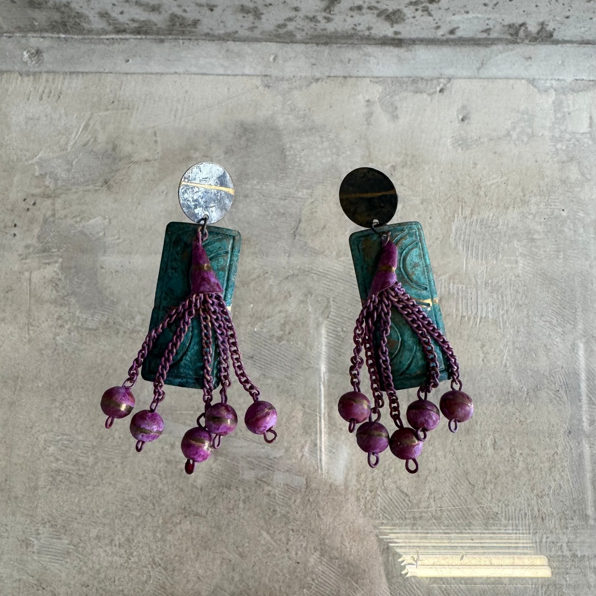 rust design earrings | 古着屋 SAJI
