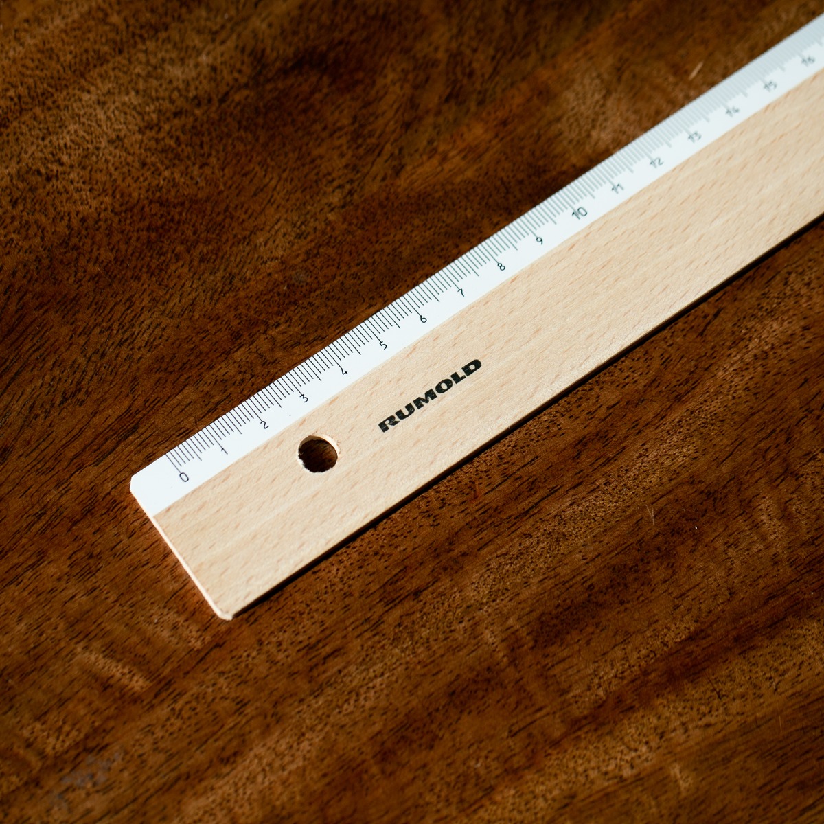 RUMOLD WOODEN RULER | TOWATO | ONLINESTORE