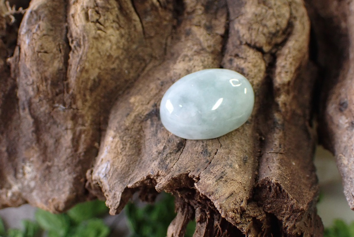 ジェダイト(翡翠) ビルマ産 8.05ct [C4‐1045] | differencee(ディファレンシー)