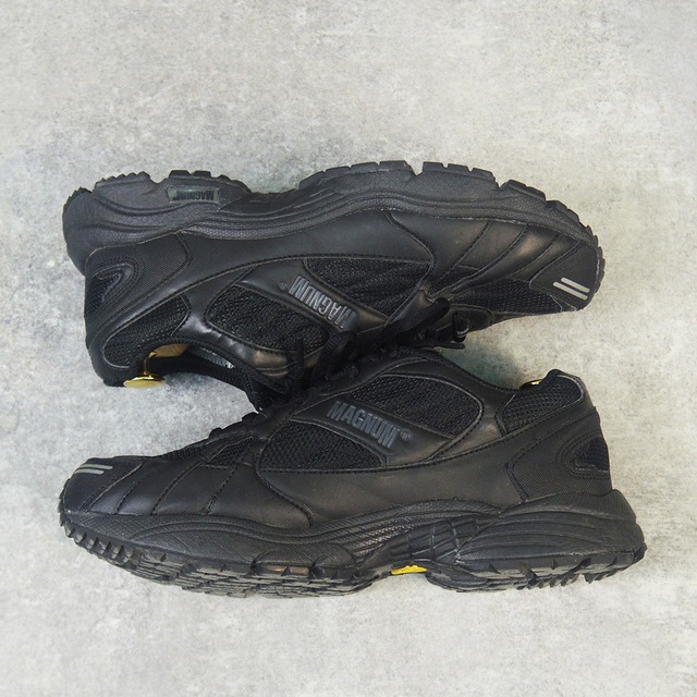 HI-TEC MAGNUM Uniform Service Trainer Black | armee