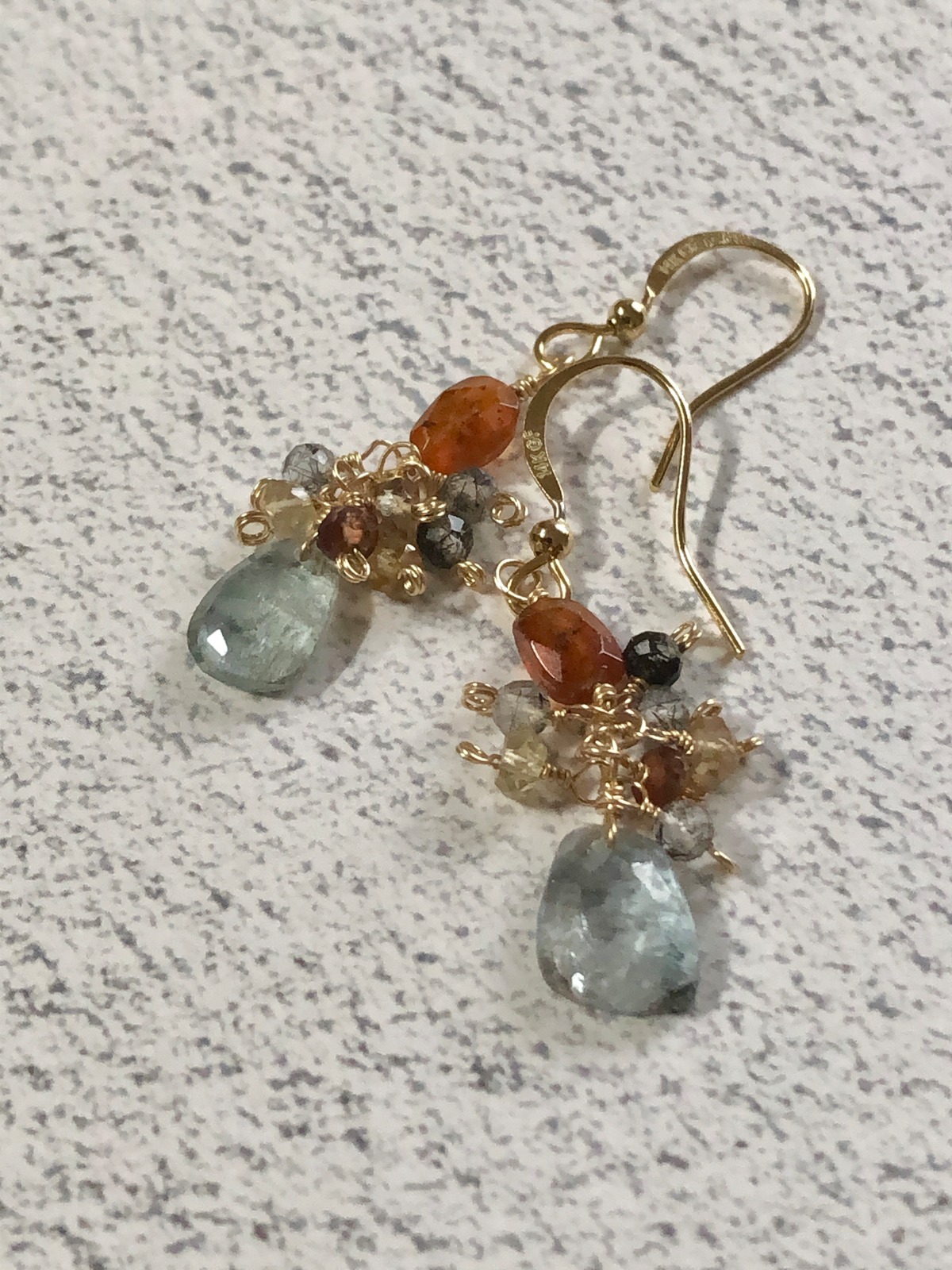 14kgfモスアクアマリン・オレンジカイヤナイトピアス | M.infinity