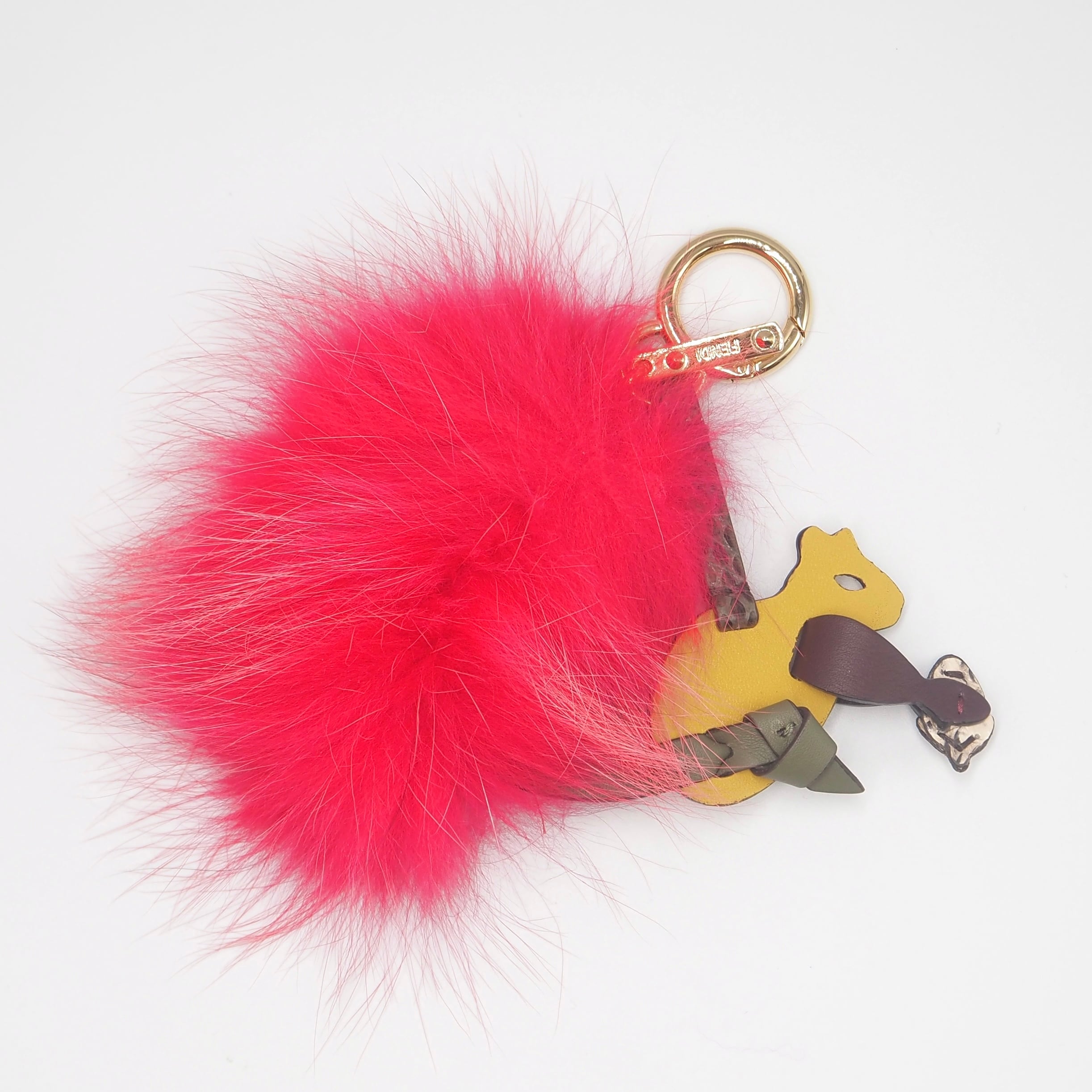 1/27掲載 FENDI リスチャーム ファー フェンディ | 2122TOKYO