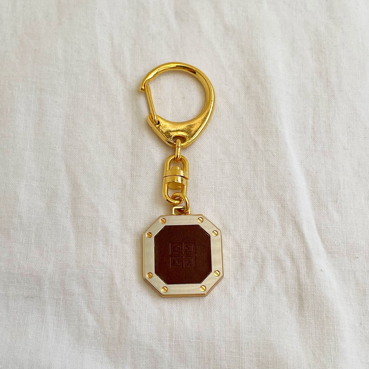 GIVENCHY key ring | TOKYO LAMPOON online shop