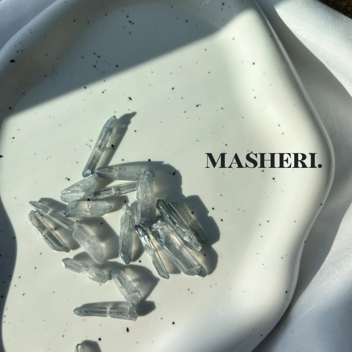 10g 天然水晶 B064 | MASHERI partsshop