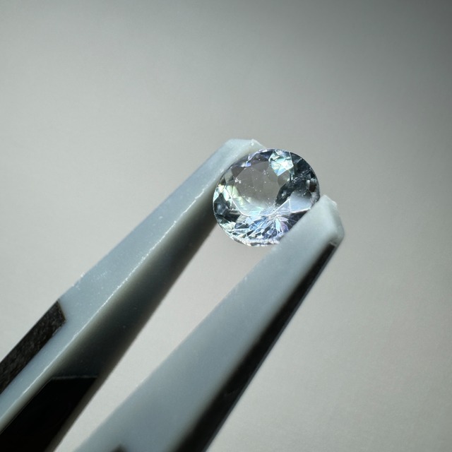 ゾイサイト 〜淡すぎる代表〜 0.31ct | GEMマニ屋