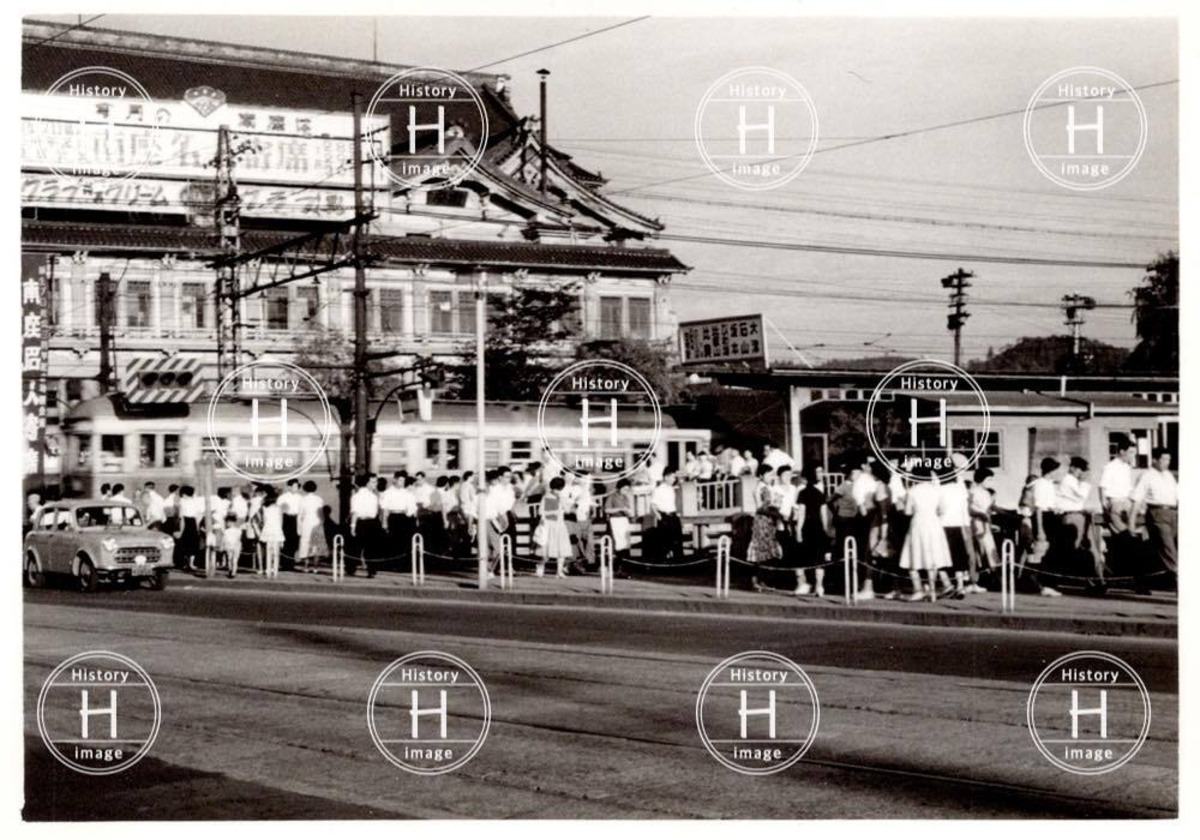 京都四条大橋・京阪電車・南座・1957年(昭和32年・夏) History Image(ヒストリーイメージ)base