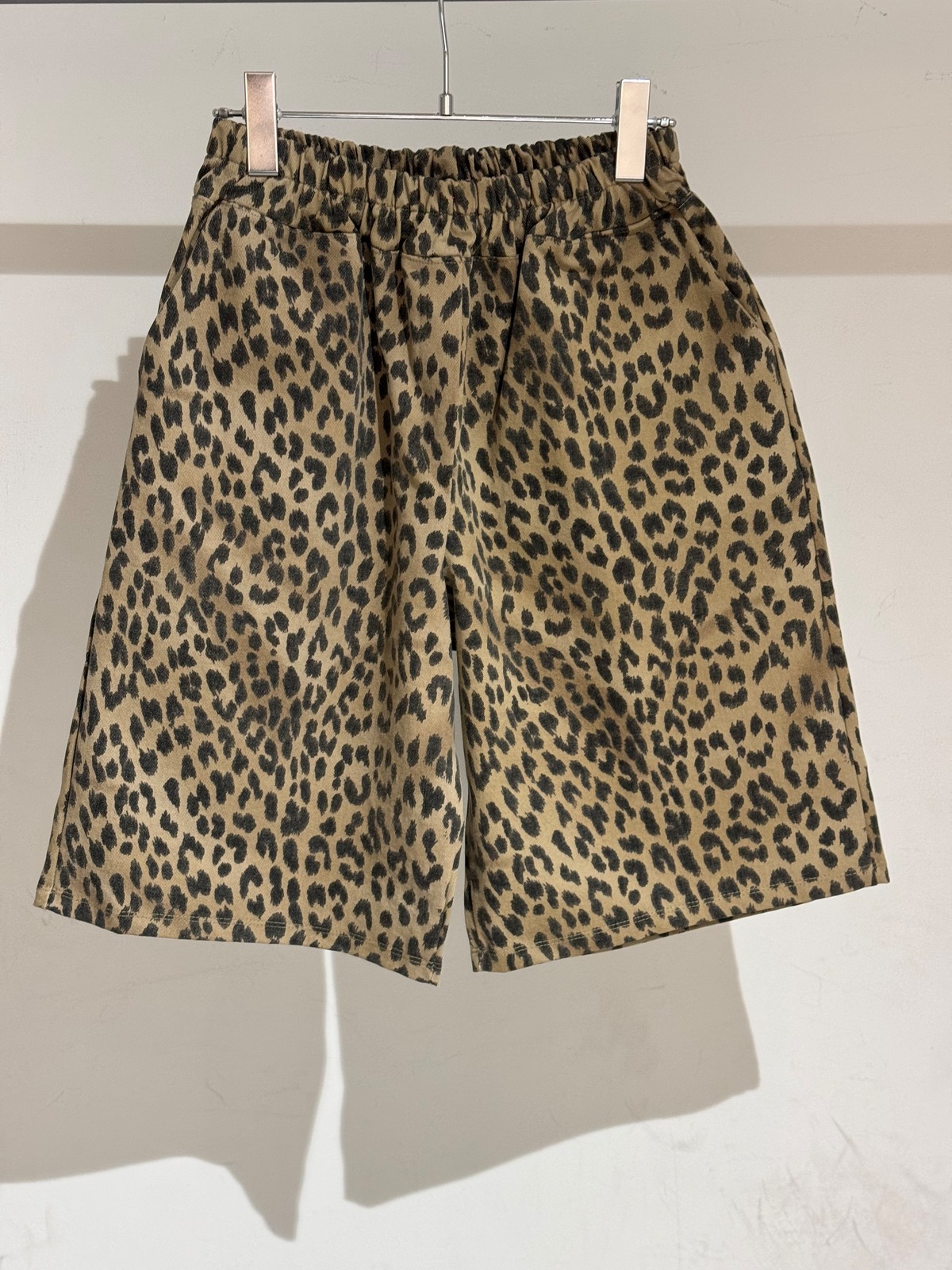 leopard bermuda pants | peache select
