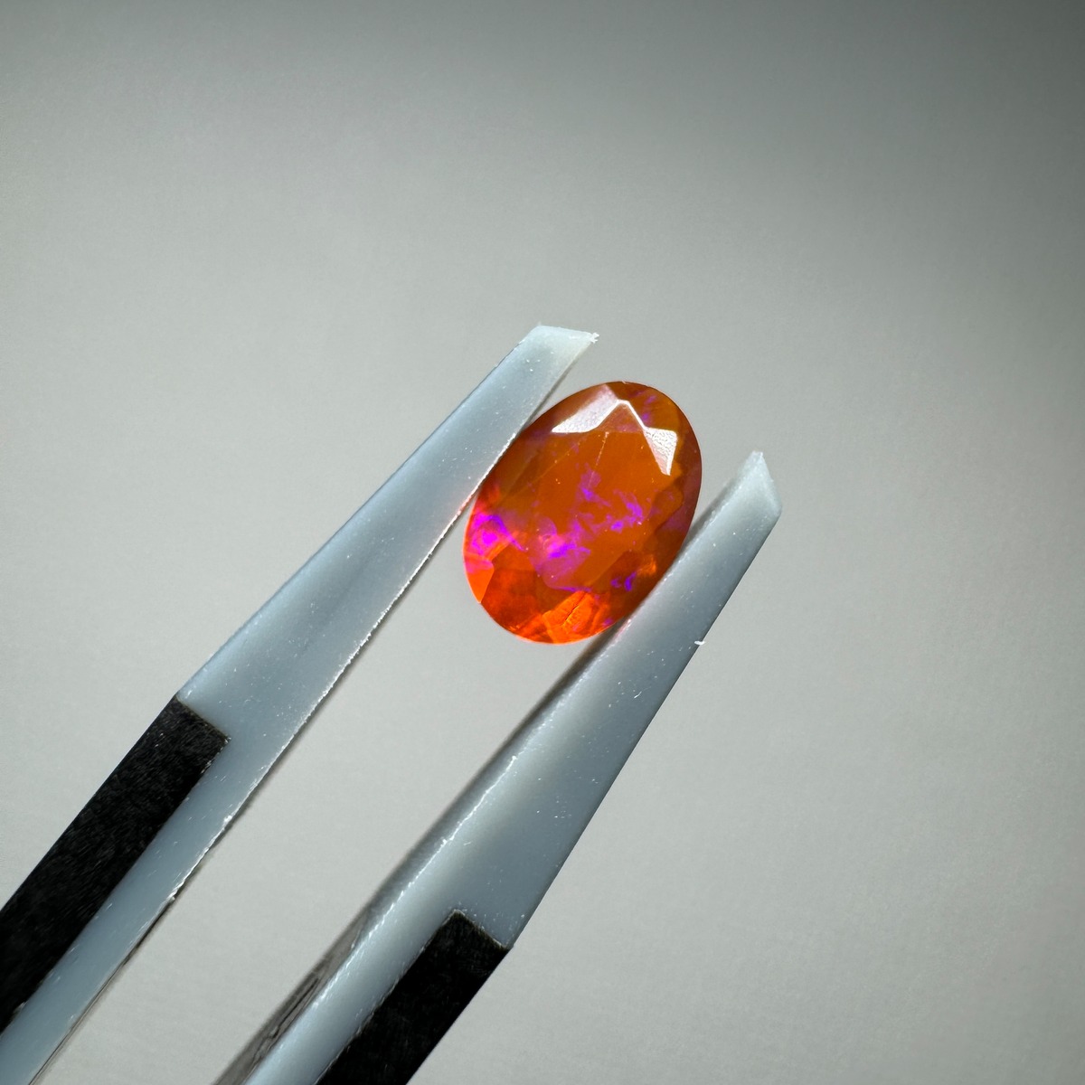 ファイアオパール 〜ほんのりメラメラ燃えている〜 0.27ct | GEMマニ屋