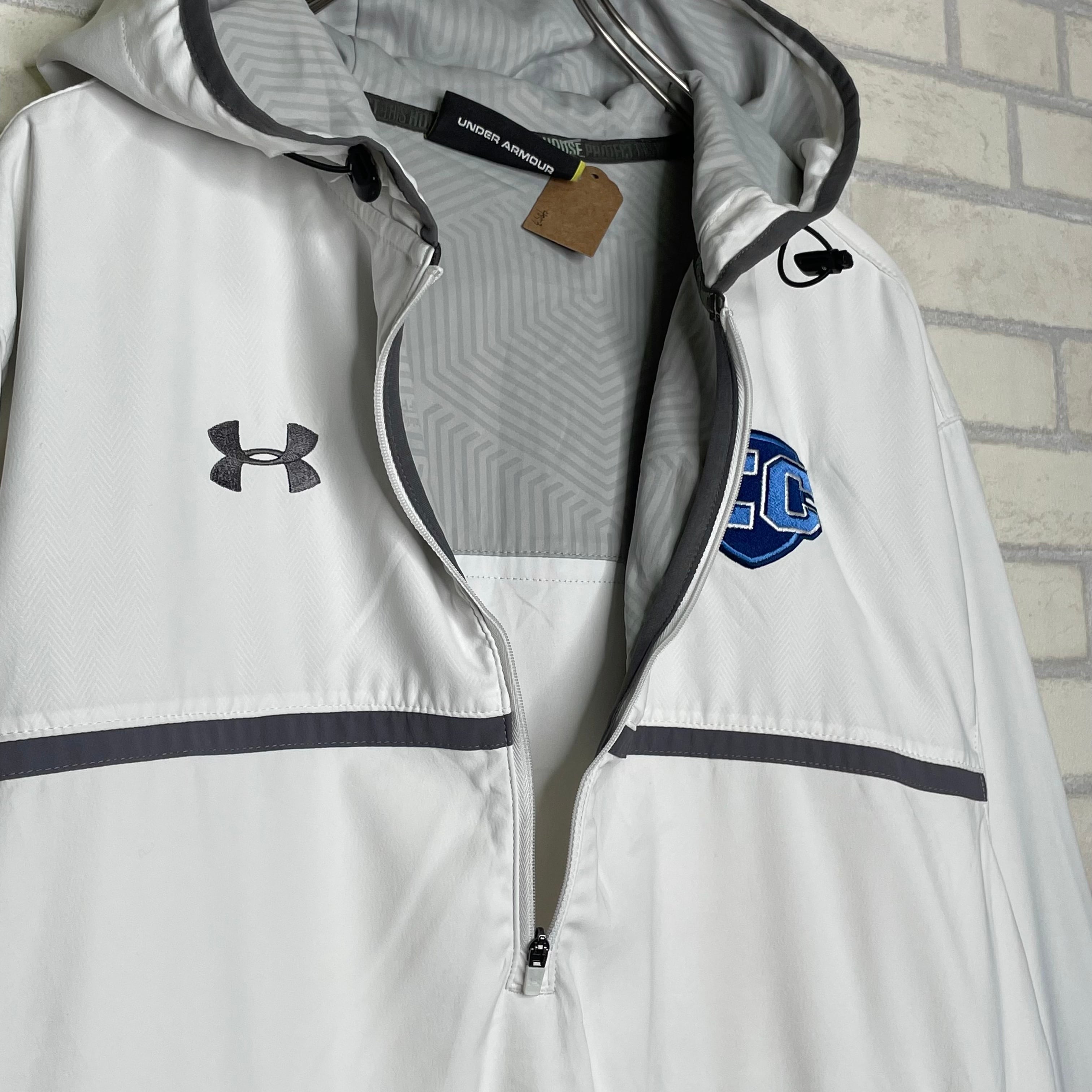 UNDER ARMOUR ジャージ M（XL相当）ハーフジップ 刺繍 ジップポケット 状態良好 | 古着屋OLDGREEN