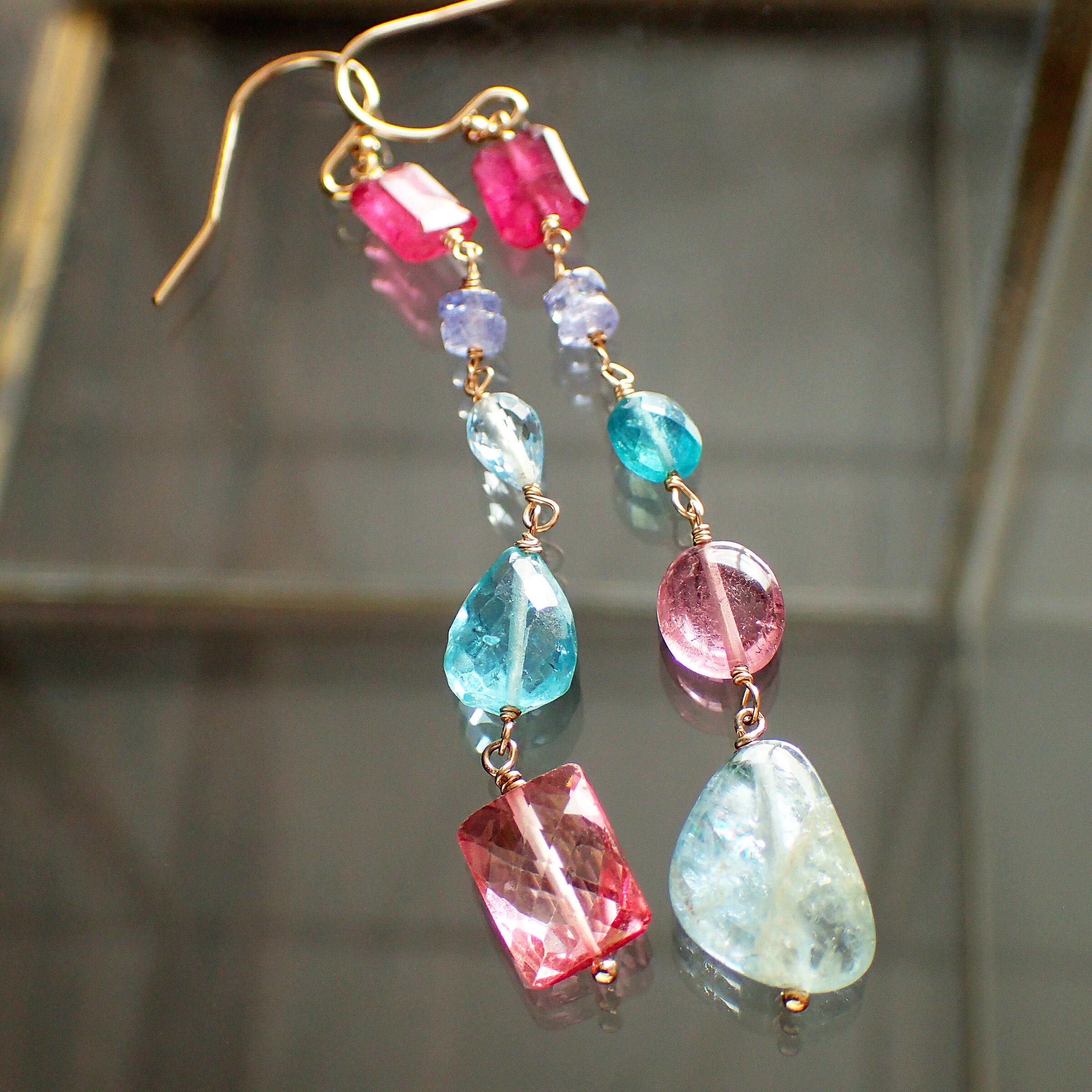 Blue ＆Pink ・ Gemstone long earrings | Pay ID