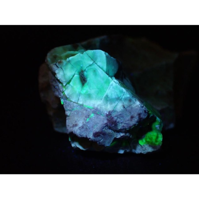 ユタ州産 ティファニーストーン(オパライズドフローライト)/Tiffany Stone(Opalized Fluorite) 原石 A-OPL104 | 鉱物・天然石のお店CrystalGate