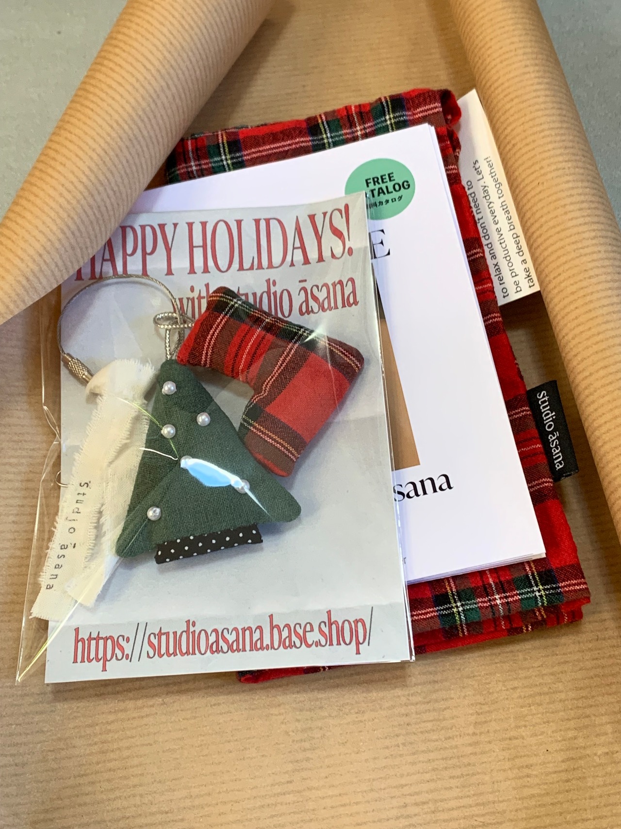 gift wrapping | studio āsana