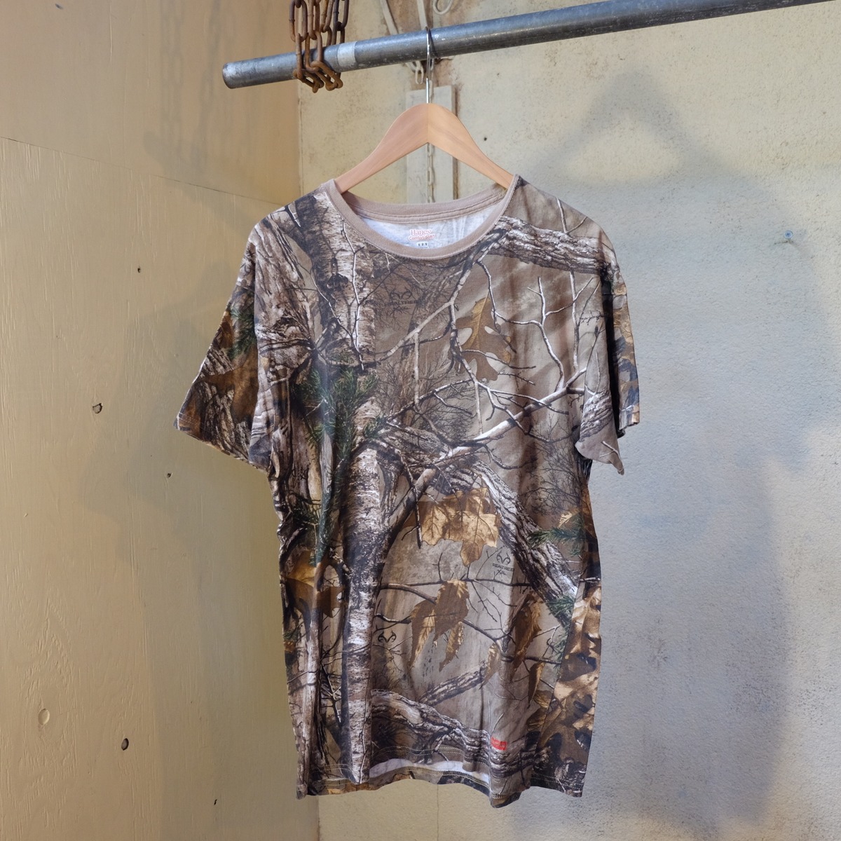 HANES supreme realtree Tee | adamsmith