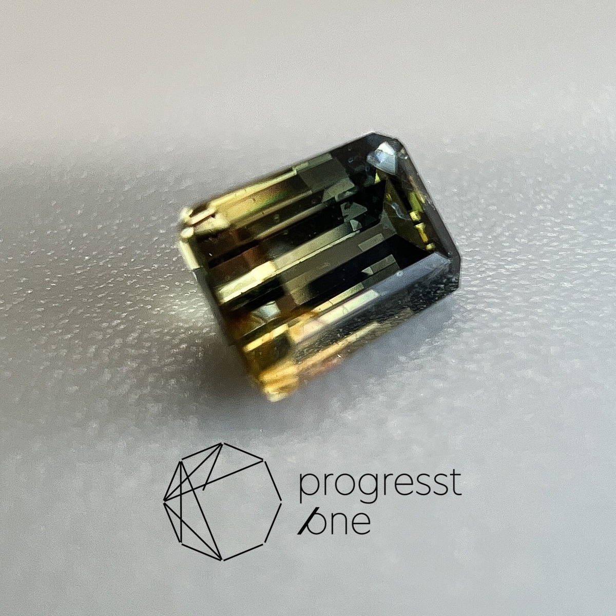 バイカラーサファイア0.33ct | progresstone