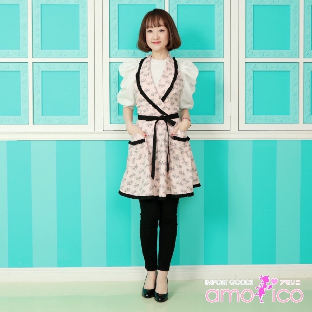 【Kitsch'n Glam】エプロン ラペル ラウンドアバウト | おしゃれなエプロン通販のamorico（アモリコ）☆インポートエプロン専門店