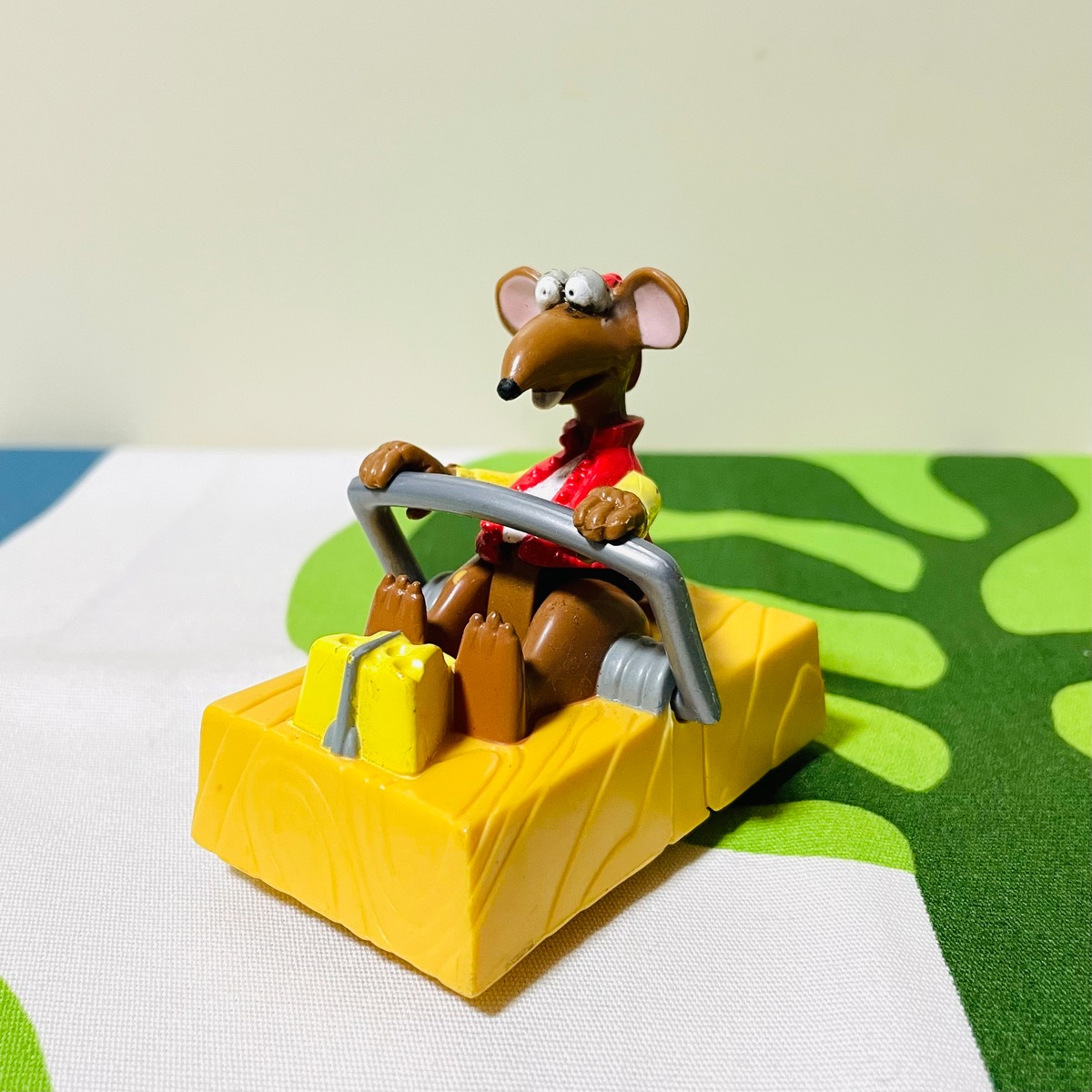 RIZZO THE RAT in MUPPETS FROM SPACE リゾザラット ゴンゾ宇宙に帰る バーガーキングキッズミールトイ ...