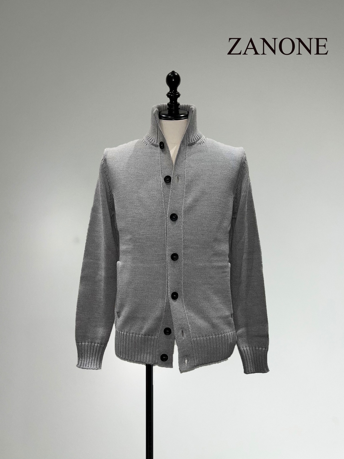 ZANONE（ザノーネ）CHIOTO（キョート）5ゲージ スタンドカラーニットカーディガン LIGHT GRAY（ライトグレー） | Leone