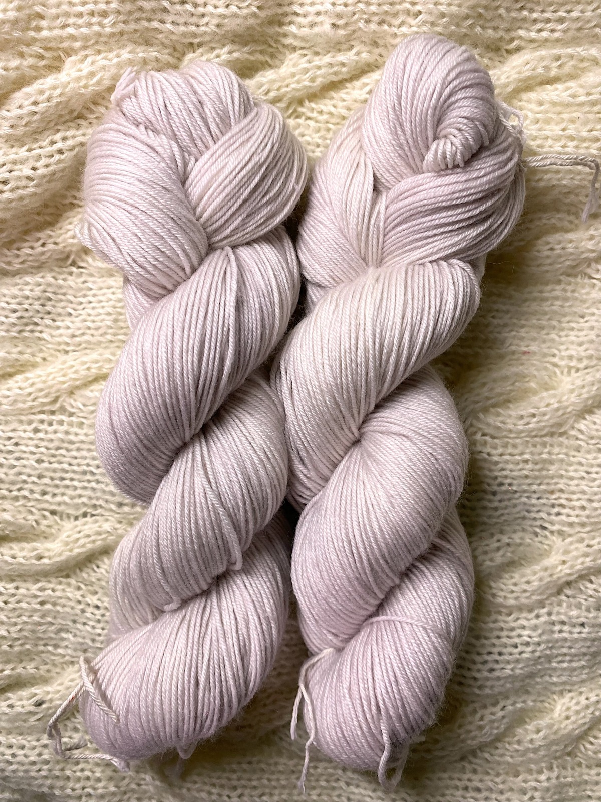 手染めメリノソックヤーン 灰桜 | Miyuka Handmade