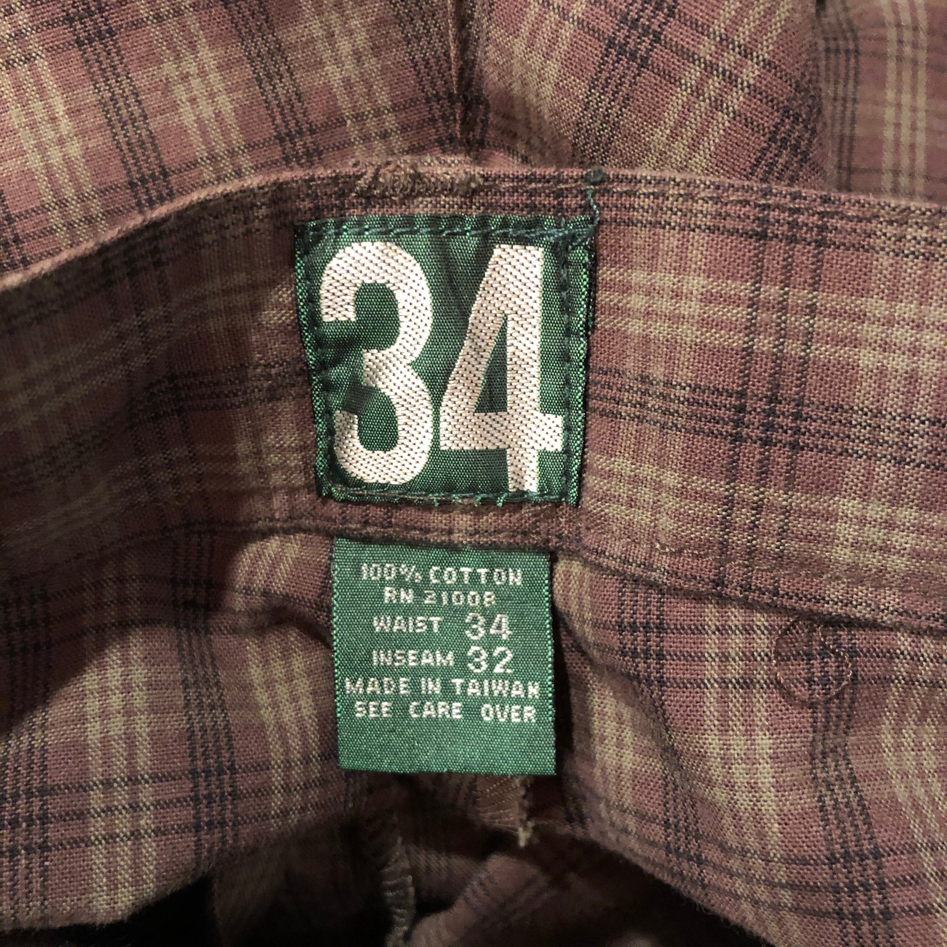 IZOD 2Tuck Plaid Pattern Slacks | VOSTOK