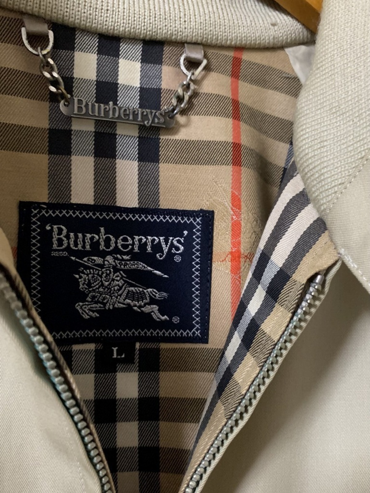 1980~90's Embroidery Design Zip-Up Jacket "Burberrys" | Link