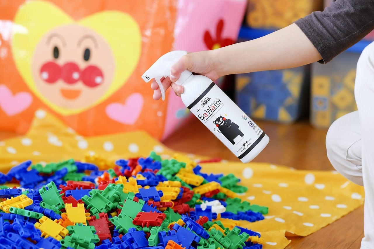 【そのまま使える】くまモンの消臭水 エヴァウォーター® 400ml くまモンver【112-KM01-40CS】 | 【公式】エヴァウォーター ...
