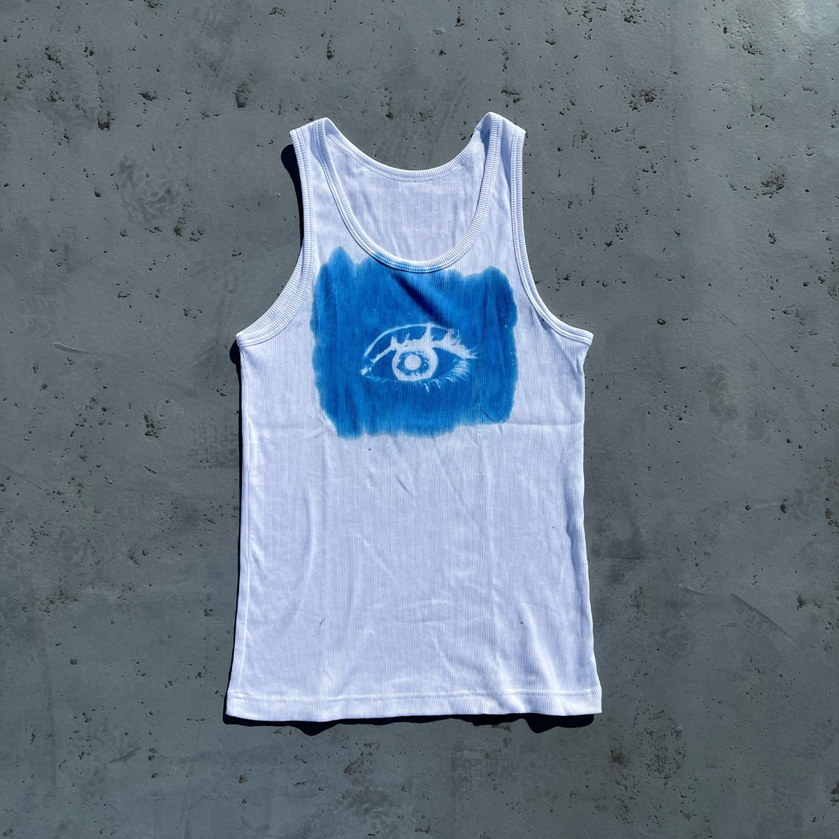eye tank top | Carve