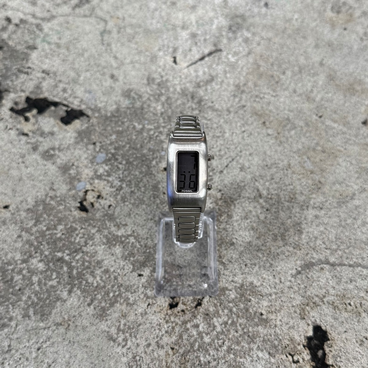 00s FOSSIL 2002 JR-7744 | GALAXIES