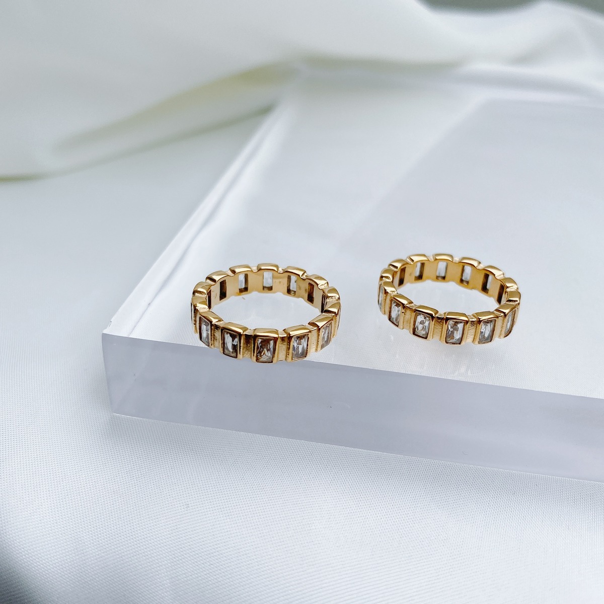 stainless clear zirconia ring | AKINAWAN