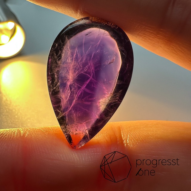 ディープシベリアンアメシスト34.07ct | progresstone