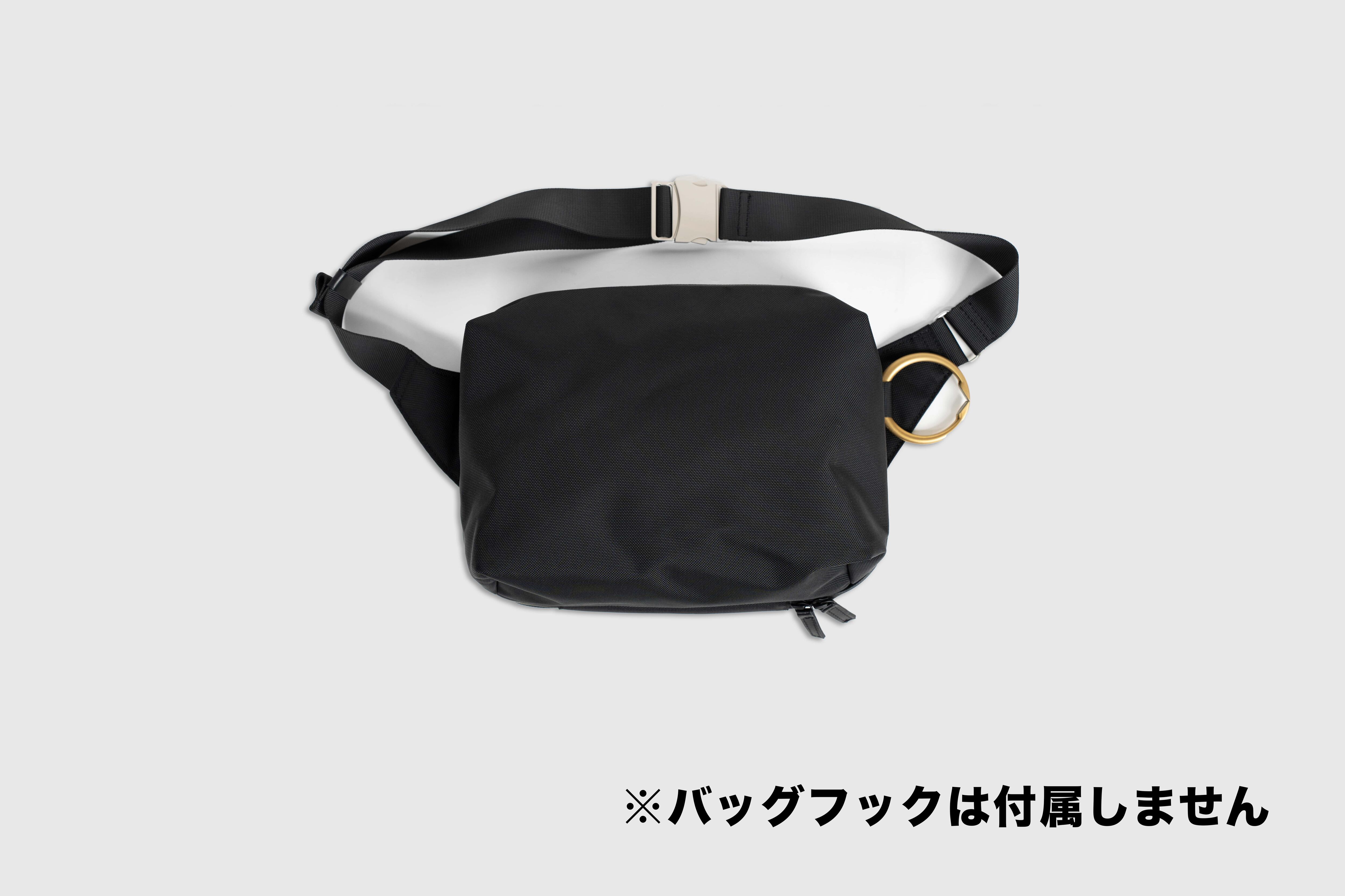 iPadユーザーのためのボディバッグ「HALFDAY PACK ver.2」 | drip公式オンラインショップ