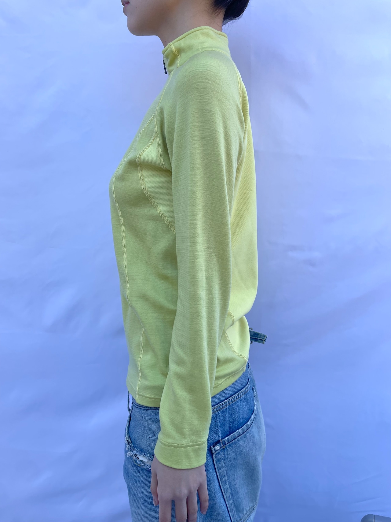 mont-bell ︎ Half Zip Lightweight Top / Neon Yellow | go pigeon