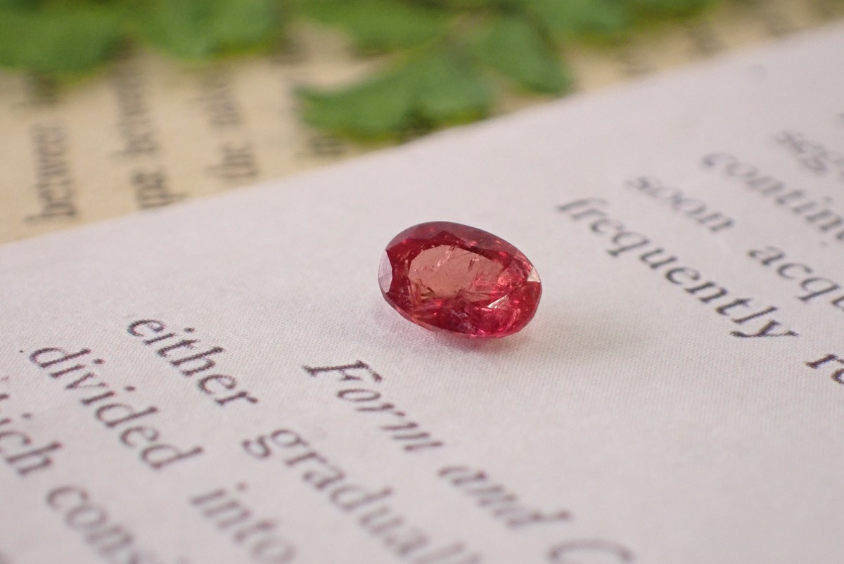 マダガスカル産ルビー 0.46ct [C7‐477] | differencee(ディファレンシー)