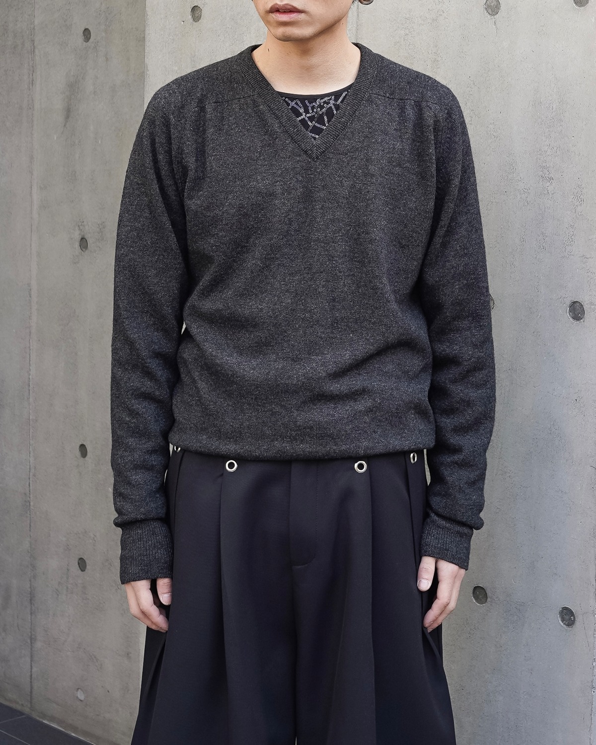 90s v neck knit sweater | Hype