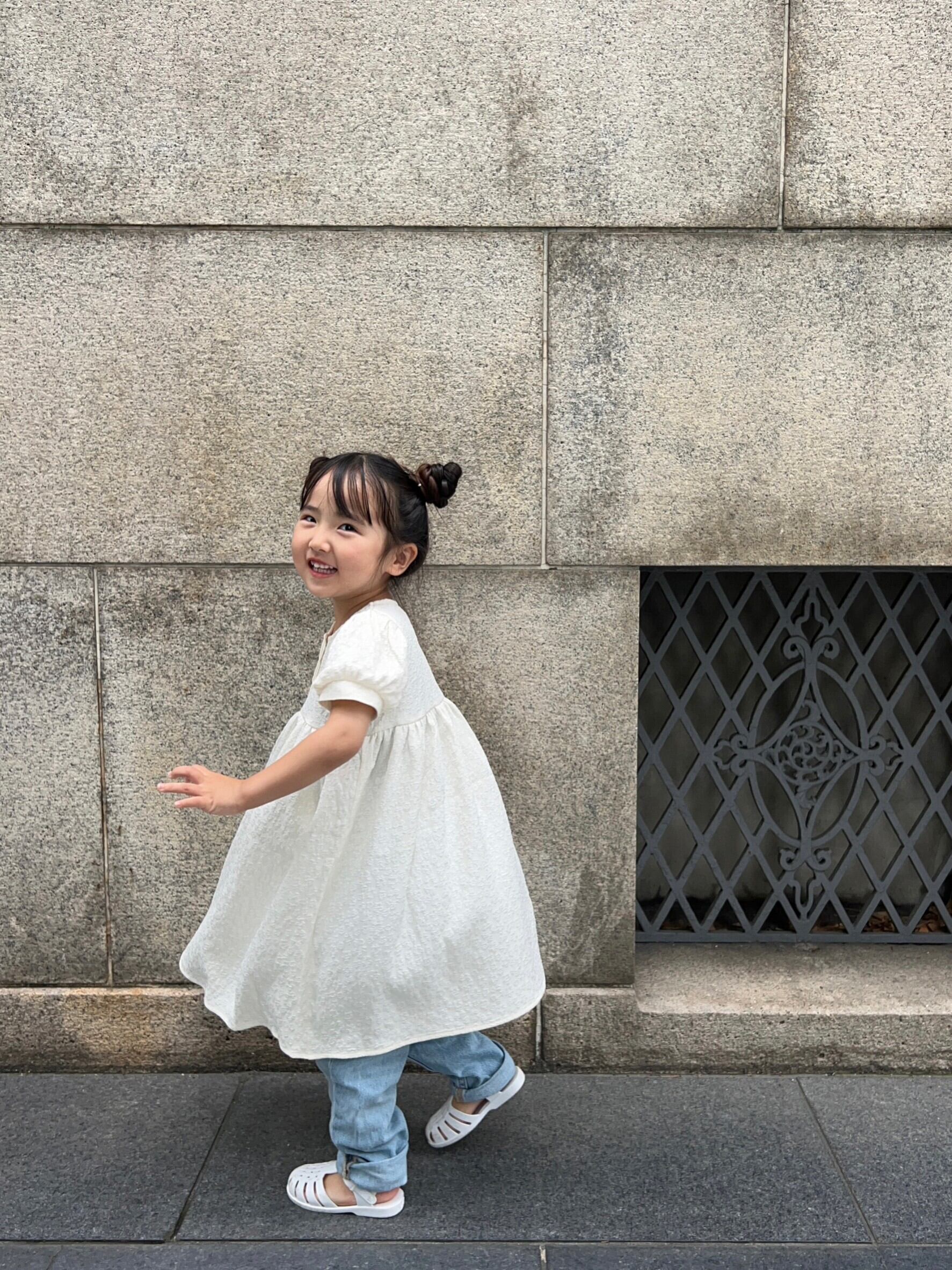 【kids】mamagirl コラボ front button jacquard tp | mite