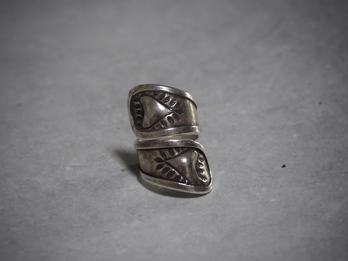 Karen silver double heart ring | eha22310