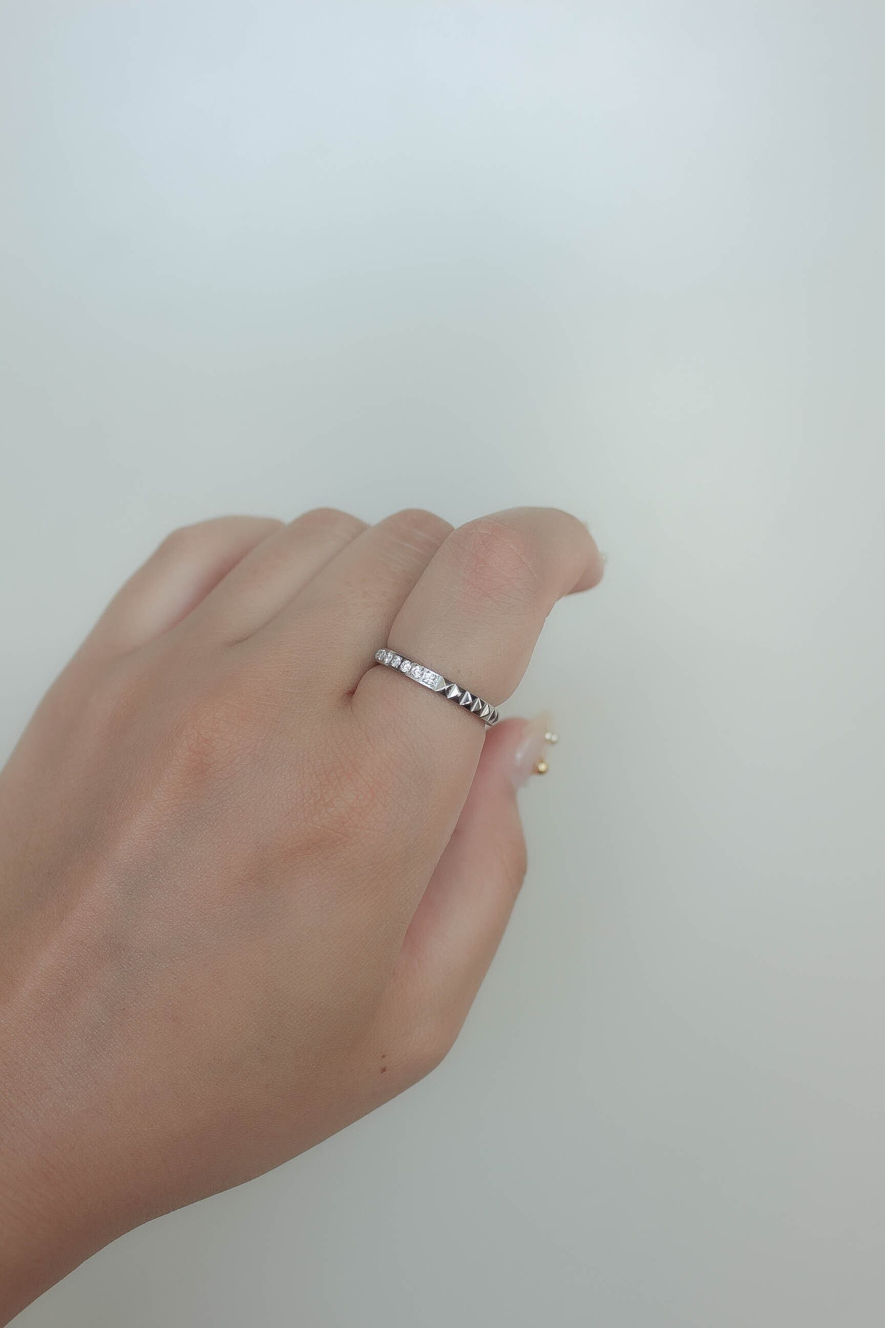 3way Studs Zirconia Ring | ebine