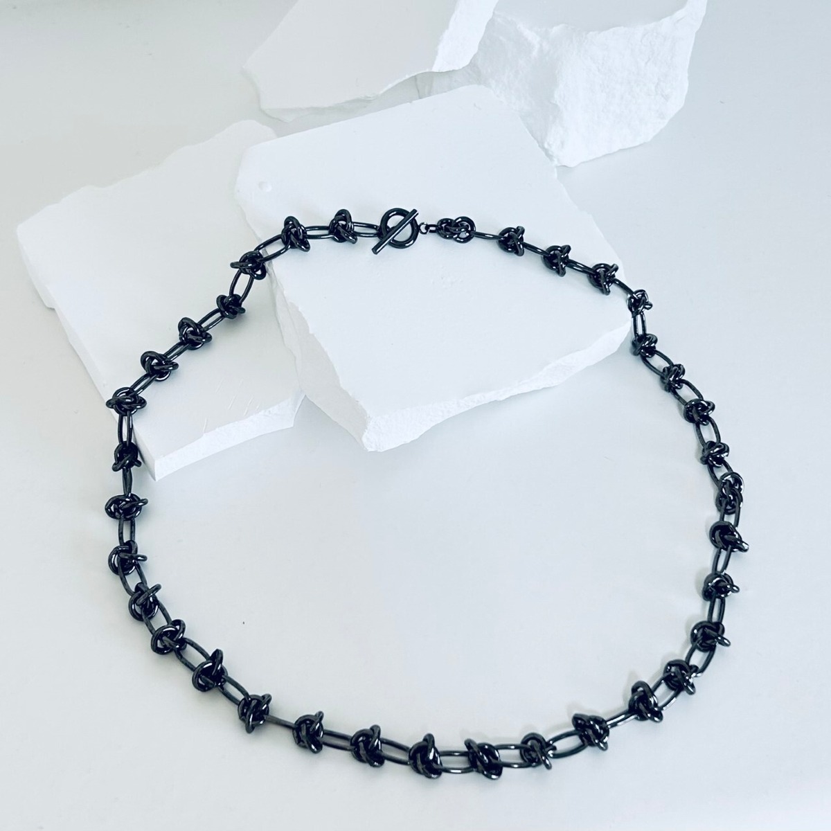entangled chain necklace-balck | ALSTRO