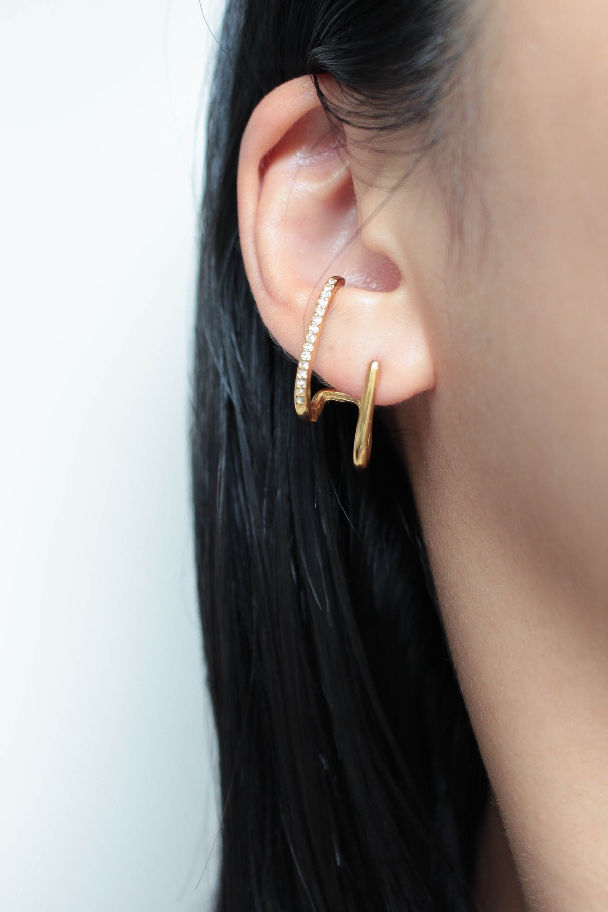 Double Hook Bijou Pierce | 金属アレルギー対応のアクセサリー ebine