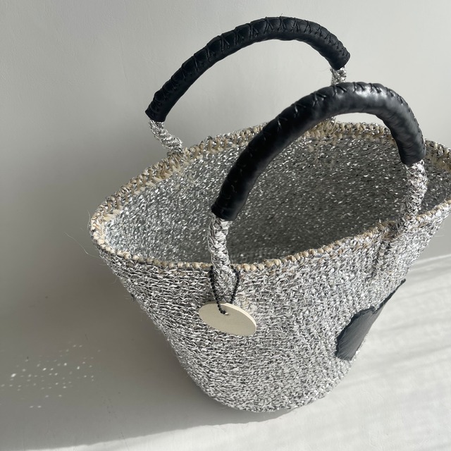 HEART Kago-Bag / M / Platinum Silver | meong blue