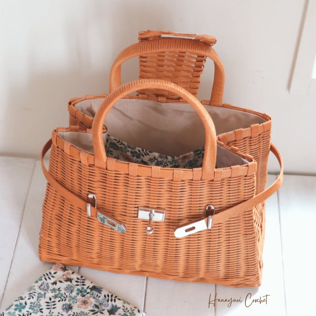 ケリー風金具付きカゴバッグ(L)琥珀xシルバー | Hanayuri Crochet ケリー風金具付きカゴバッグ(L)琥珀xシルバー | Hanayuri Crochet