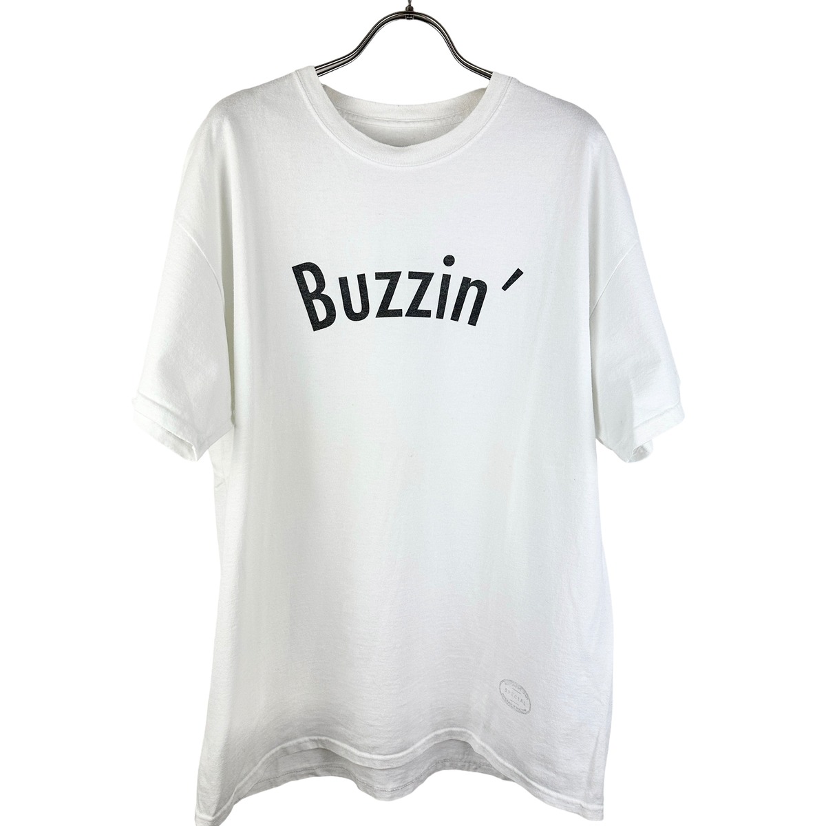TANGTANG DESIGN(タンタンデザイン) BUZZIN LOGO T Shirt (white) | command+enter