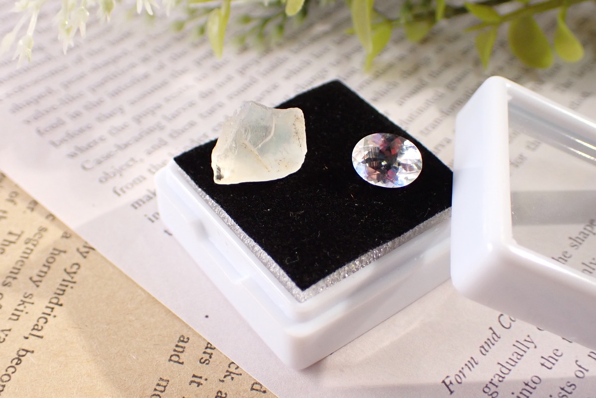 【原石セット】アンデシンラブラドライト 1.15ct/4.69ct [C2‐628] | differencee(ディファレンシー)