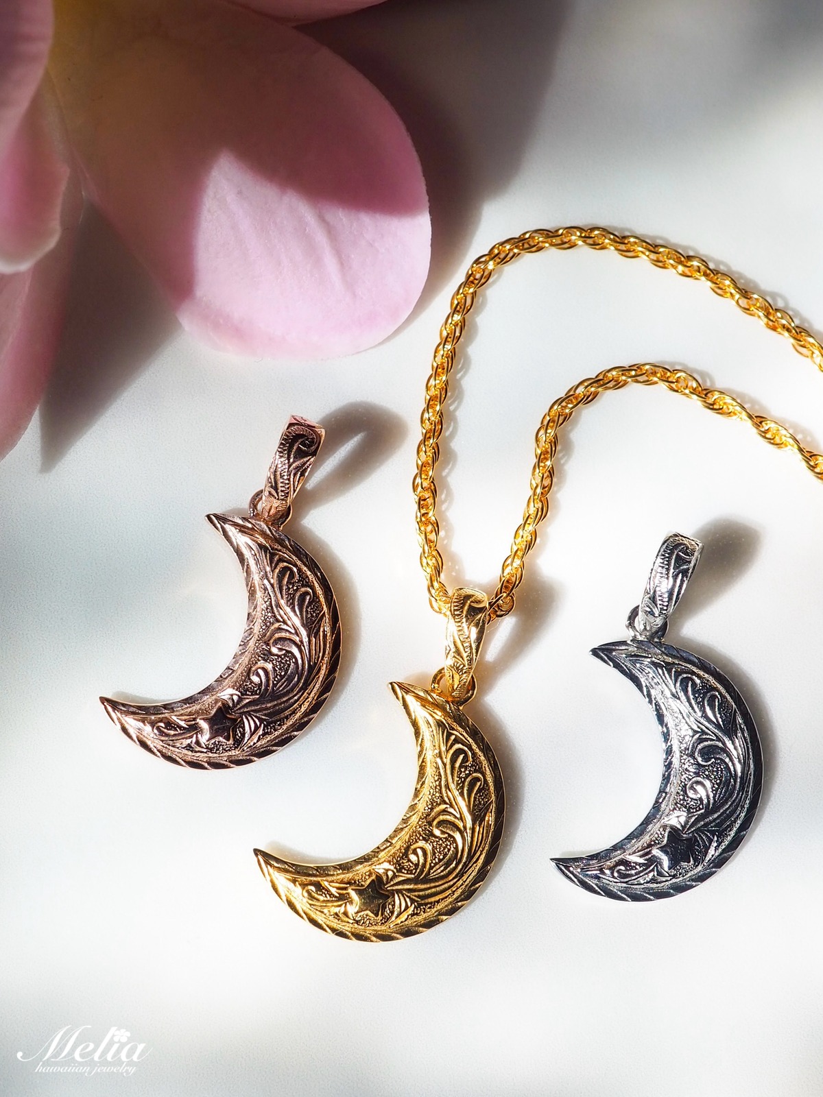 《刻印可能》Moon necklace | Melia hawaiian jewelry