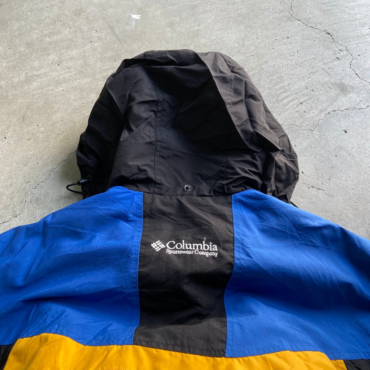 グッドカラー 90年代 Columbia コロンビア TECTONITE ハイネック マウンテンパーカー メンズXL相当 古着 90s ...