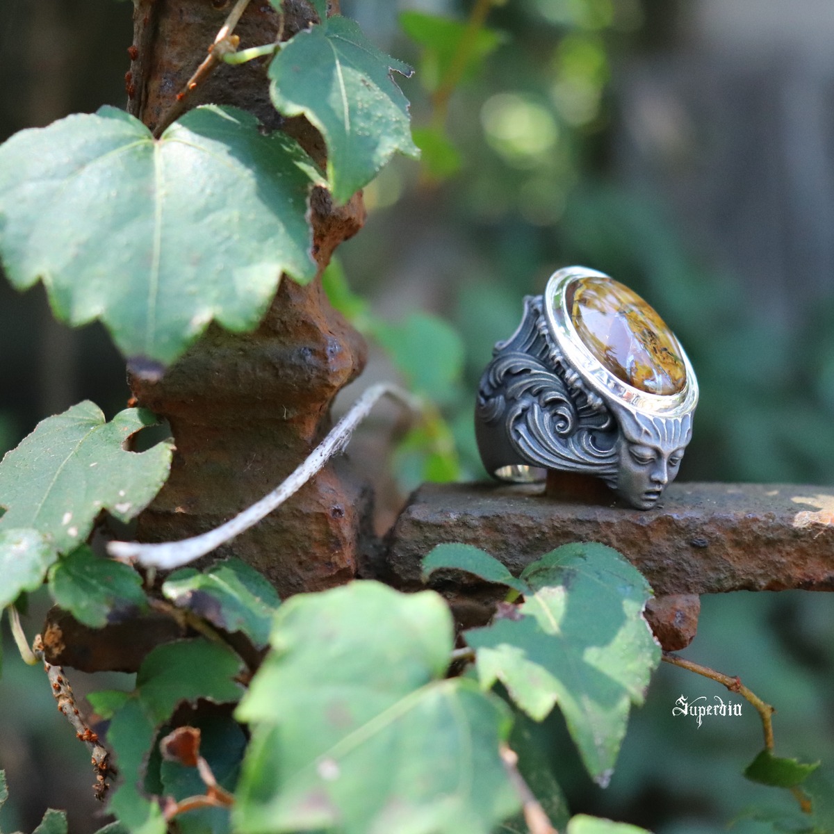 “エンジェルダスト”リング・“Angel Dust”Ring | Superbia Babylon Art Works